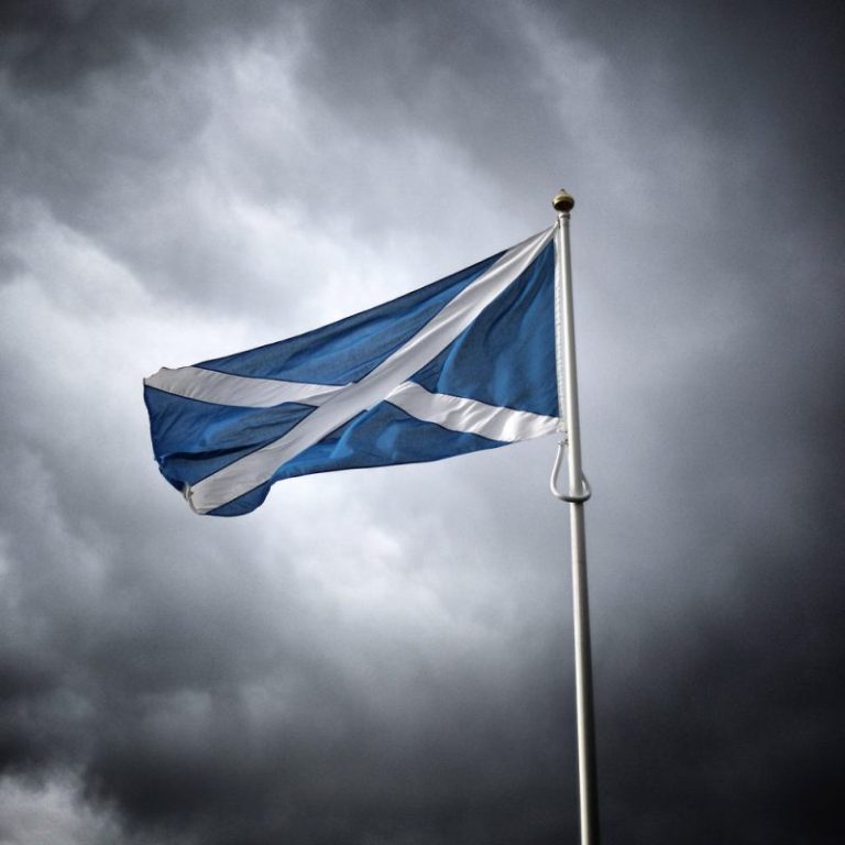 Scottish ultra-marathon runner disqualified for using car during race ... Scottish ultra-marathon runner disqualified for using car during race ...